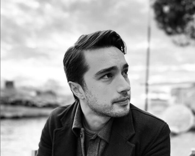 Hoş Günler Mihran kimdir? Burak Dakak kaç yaşında? Burak Dakak hangi ...